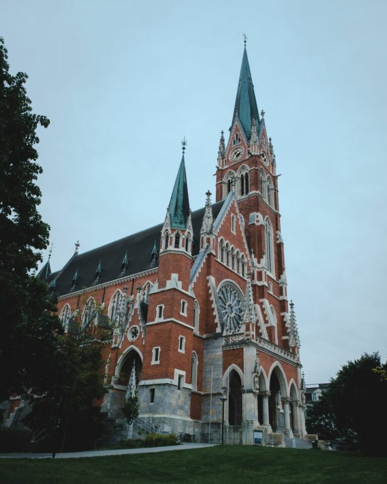 Schöne Kirchen in Graz – 14 Bauten von barock bis modern